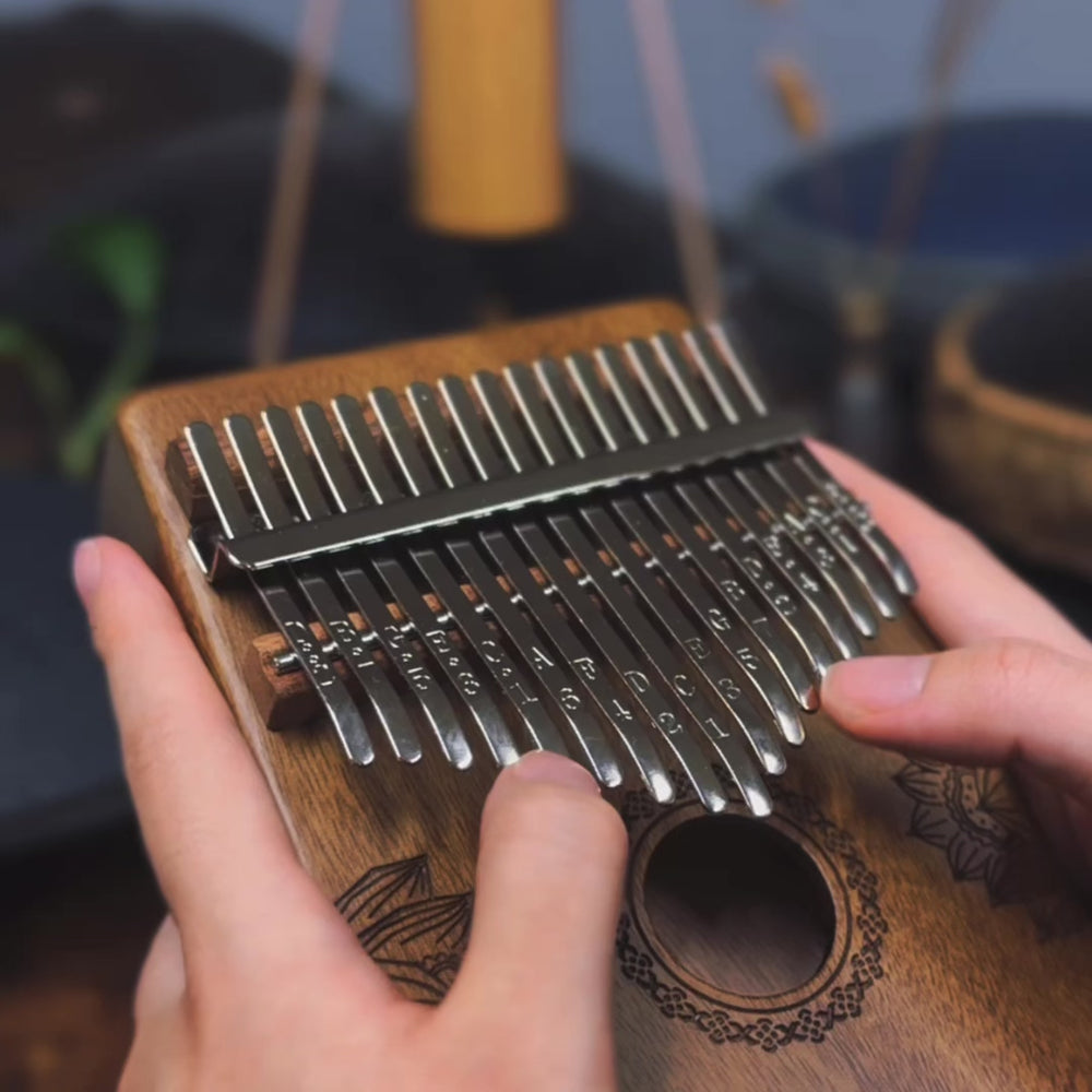 Kalimba 17 Key Hluru Mahogany Lotus